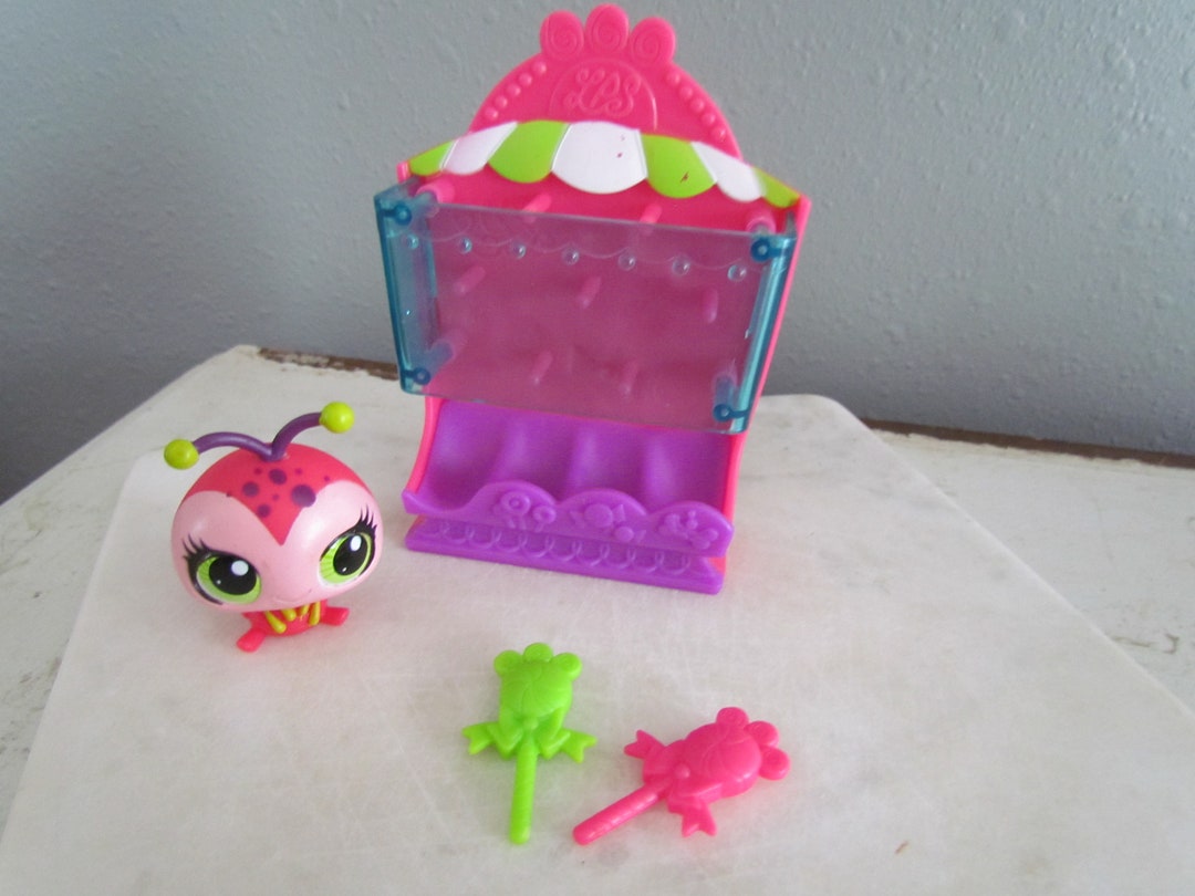 Hasbro Littlest Pet Shop LPS Littlest Pet Shop Sweet Drop Shop Set ...