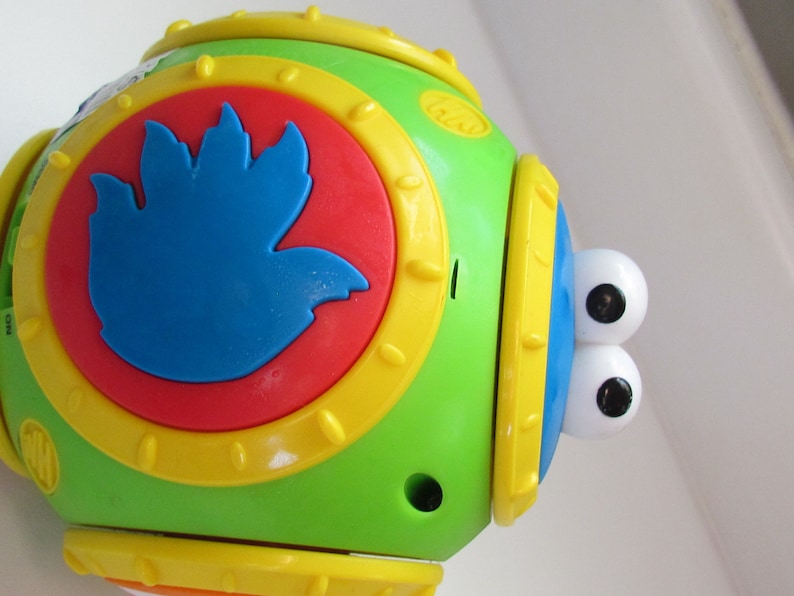 Sesame Street SHAKE GIGGLE & ROLL Ball Matte Laughing Toy Haha - Etsy