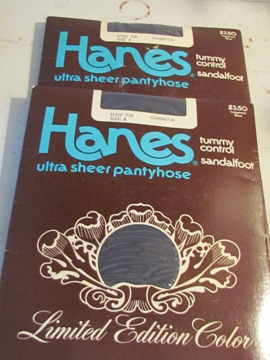 80's HANES Vintage Ultra Sheer Pantyhose Style 710 Size B Tummy Control ...