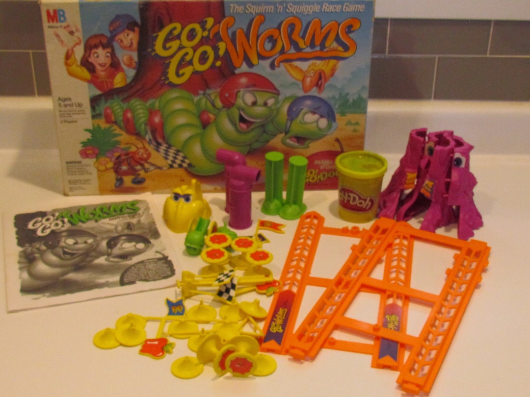 Go! Go! Worms the Squirm 'n' Squiggle Race Game 1993 Milton Bradley ...