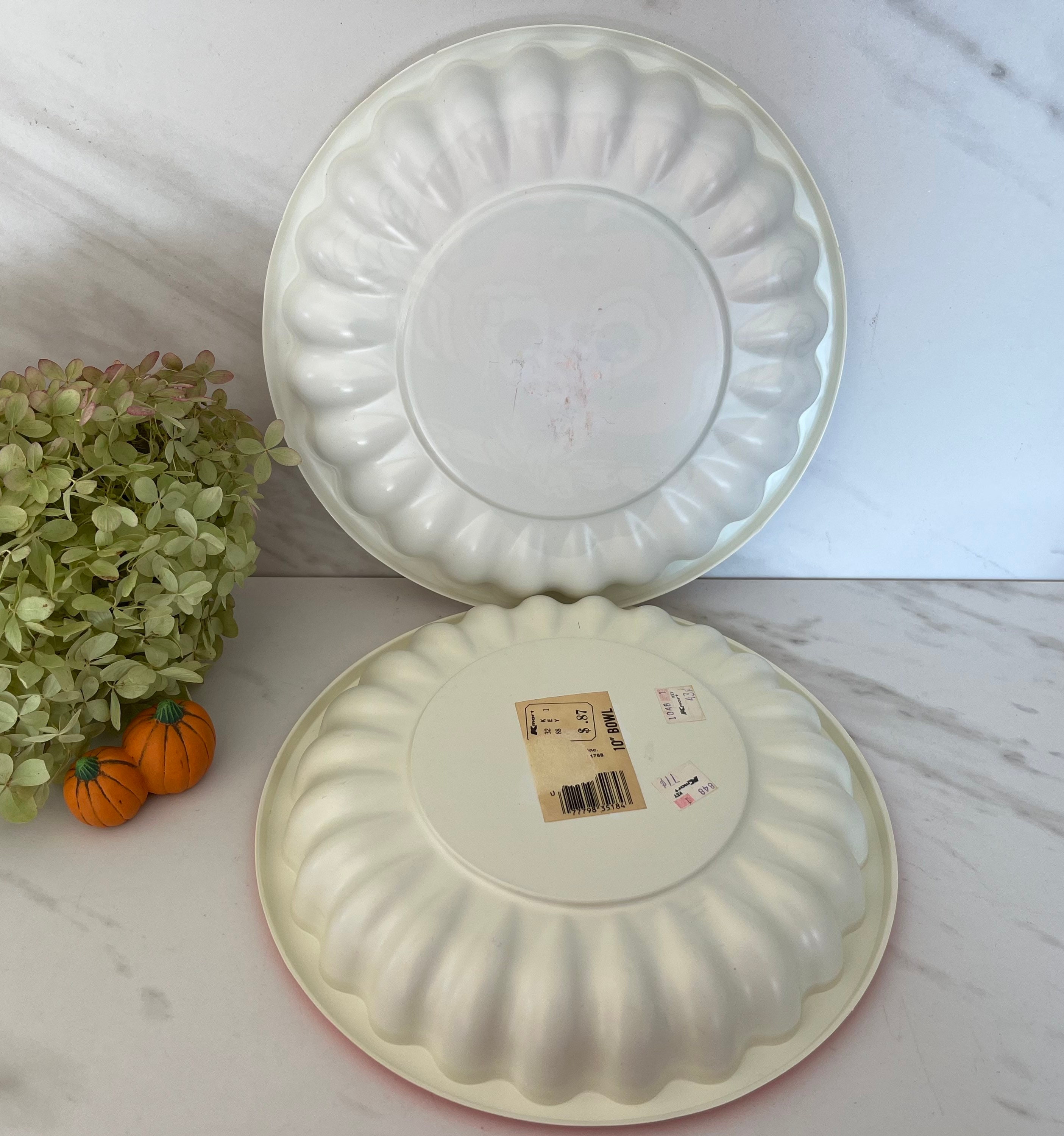 Halloween Vintage Plastic Pumpkin Bowls. Set of Two. Ullman - Etsy