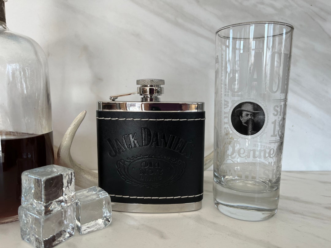 Vintage Jack Daniels Old No. 7 Whiskey Leather Hip Flask and Vintage ...