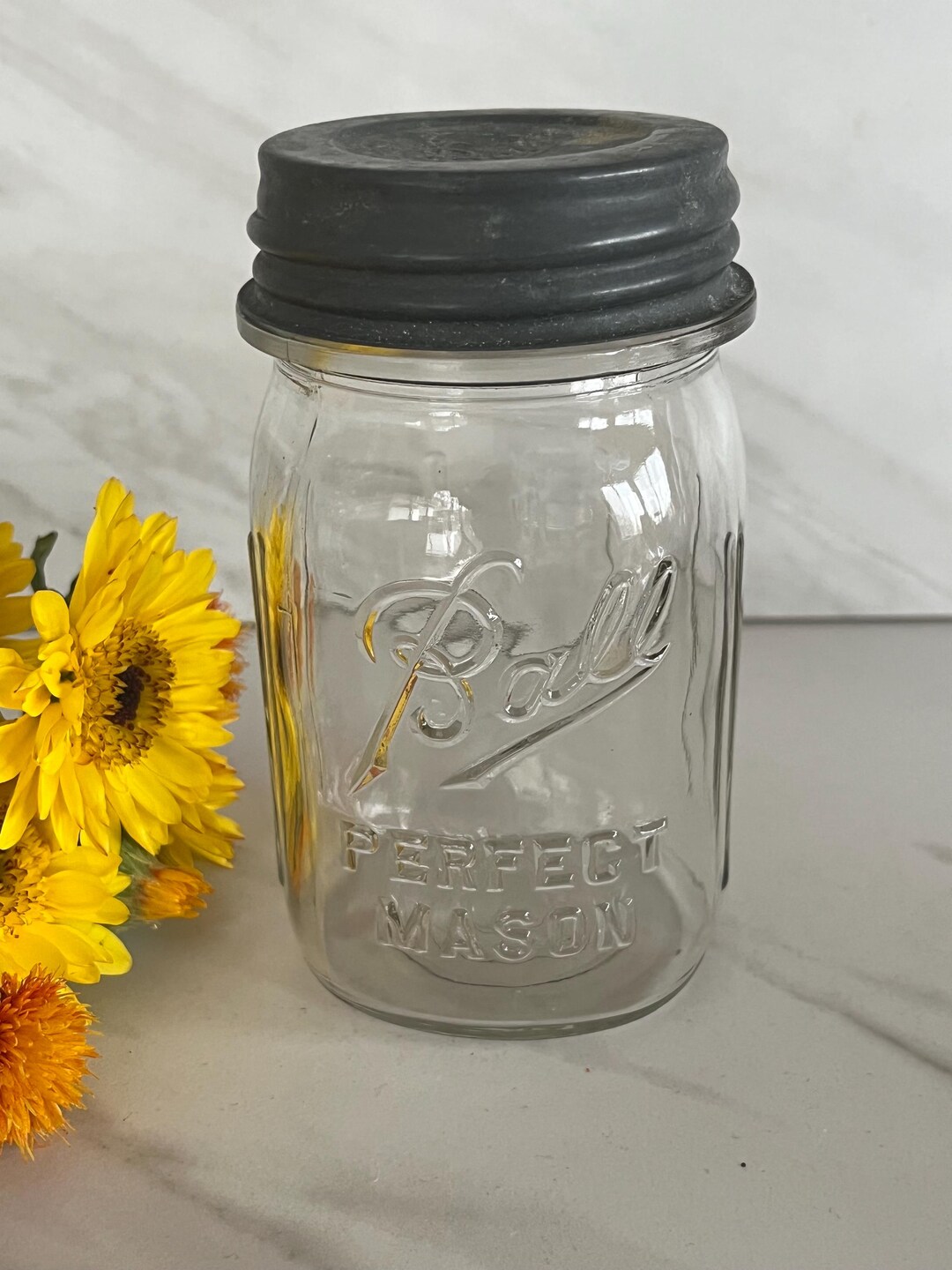 Ball Pint Square Glass Mason Jar With Zinc Lid. Marked Perfect Mason ...