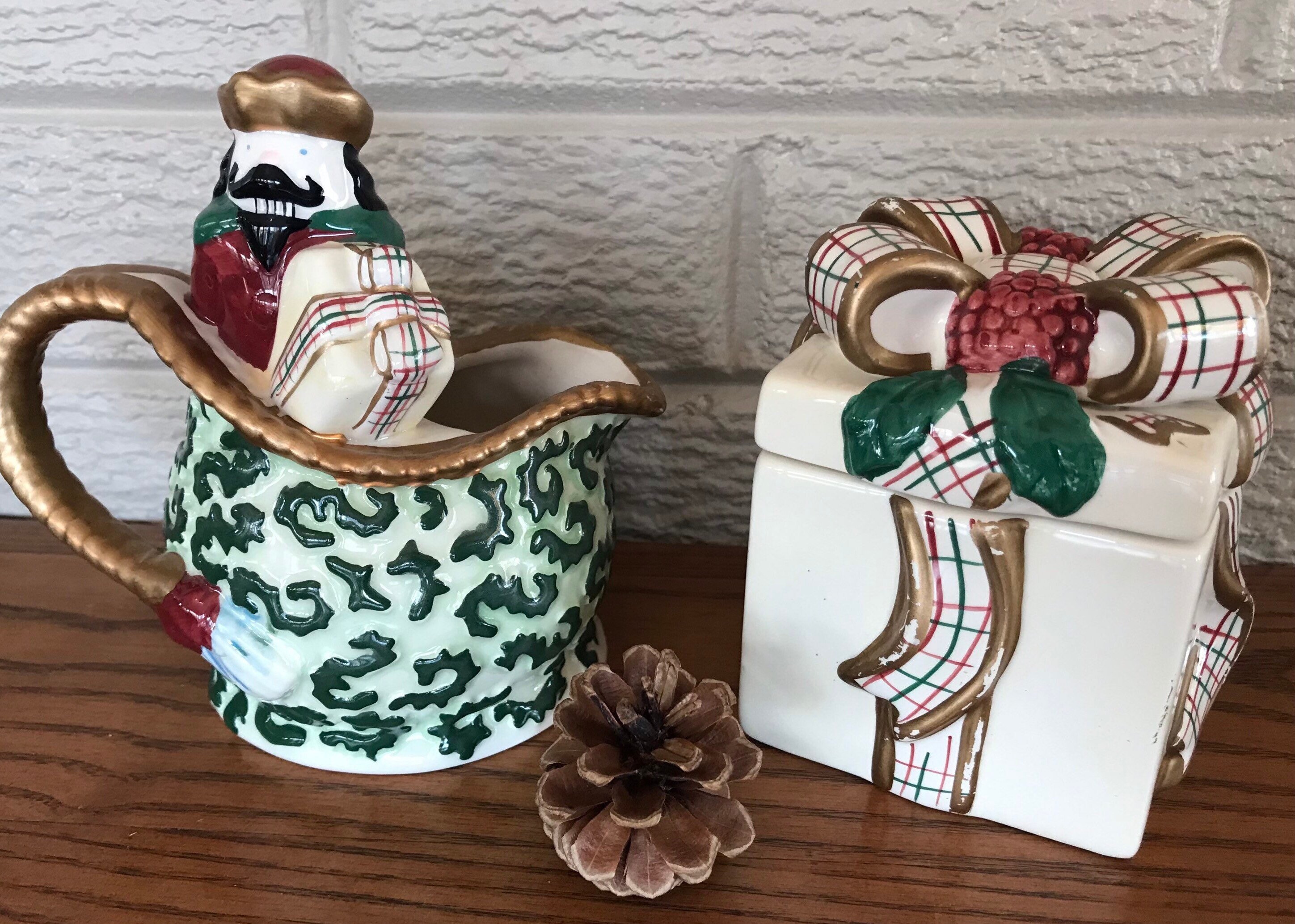 Avon Vintage Ceramic. Nicholas Sugar Creamer Set. Nutcracker - Etsy