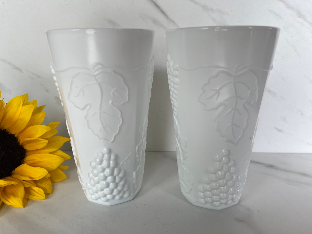 Westmoreland Milk Glass Harvest Grape Pattern. 1950’s Set of Two - Etsy