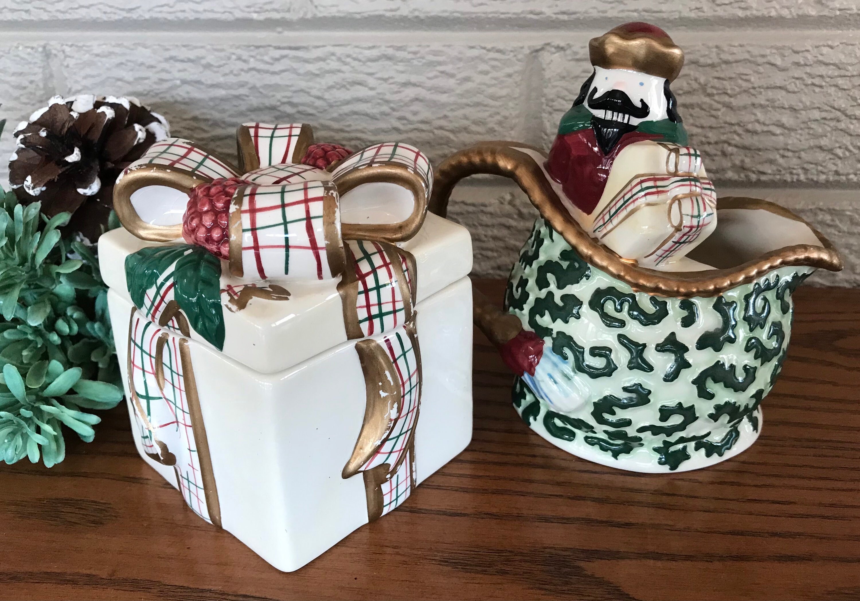 Avon Vintage Ceramic. Nicholas Sugar Creamer Set. Nutcracker - Etsy