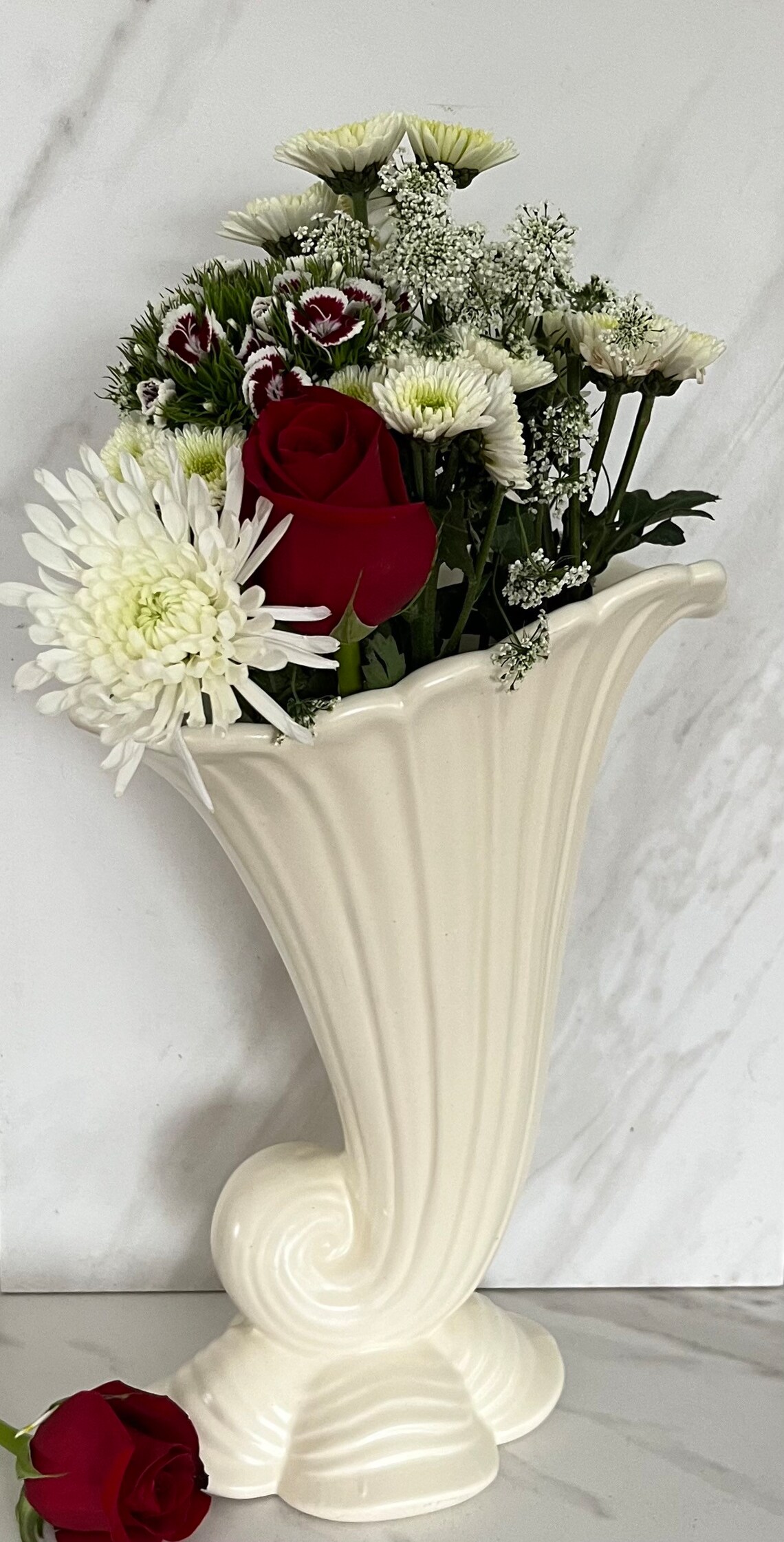 Art Deco Style Shawnee Pottery Vintage Shell Cream Vase. Made - Etsy