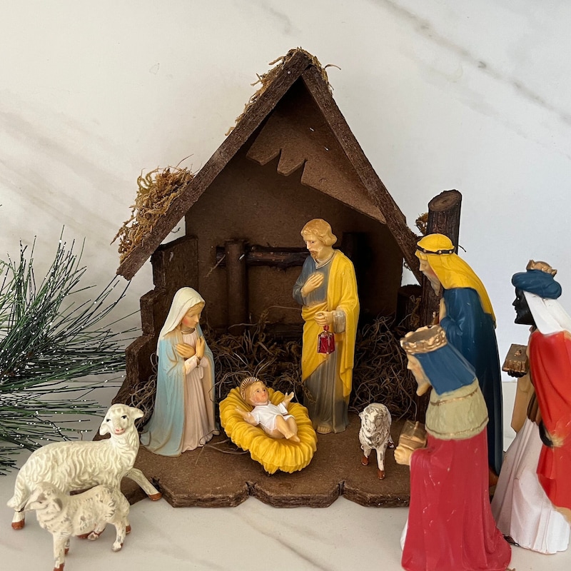 Plastic Nativity - Etsy