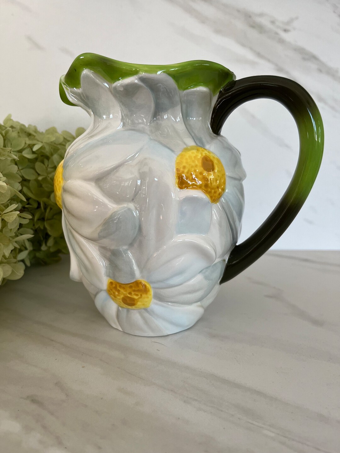 Telefloral Daisy Flower Pitcher or Vase Vintage Ceramic. Lemonade, Ice ...