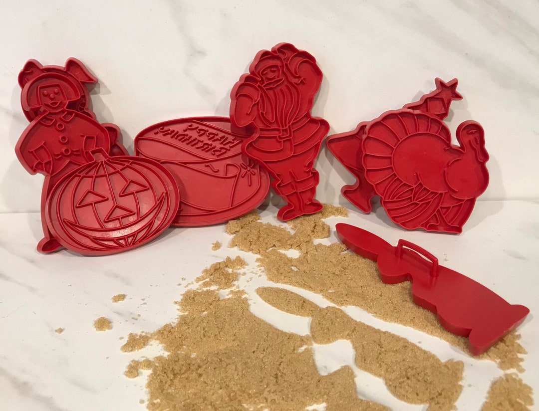 Vintage Red Plastic Tupperware Cookie Cutter Collection 1970’s - Etsy