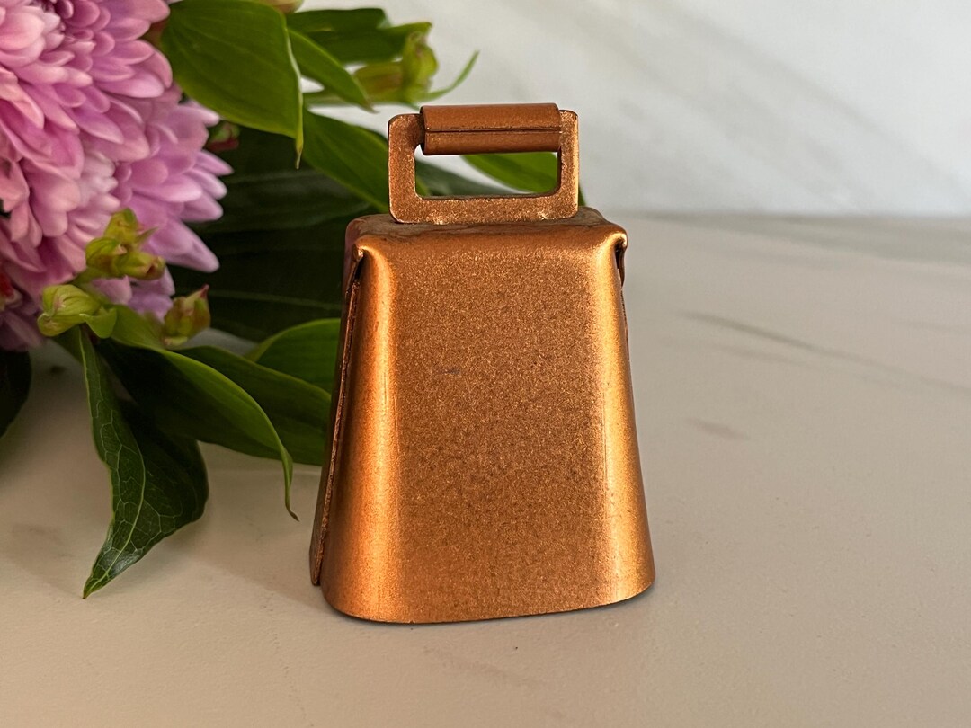 Cooper Vintage Cow Bell Copper Ringer and Handle. 1960’s. Farmhouse ...
