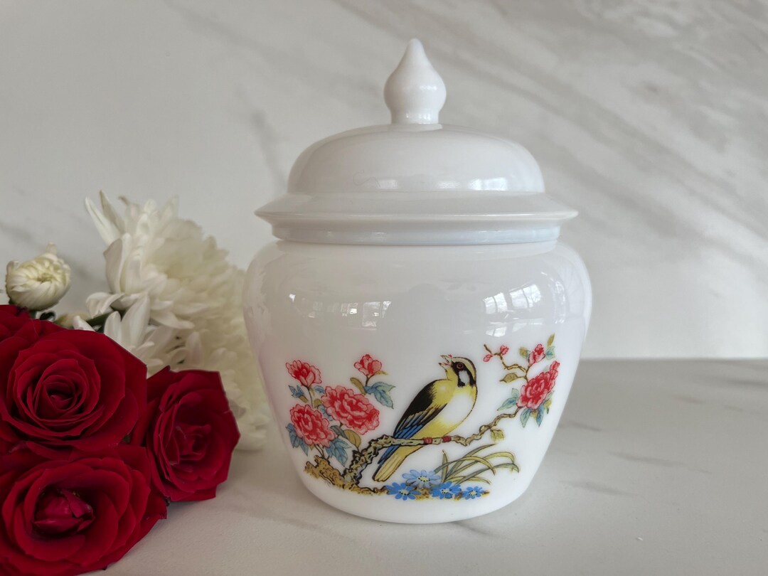 Avon Ginger Jar. Apothecary Dish. Dynasty Pattern. White Milk Glass ...