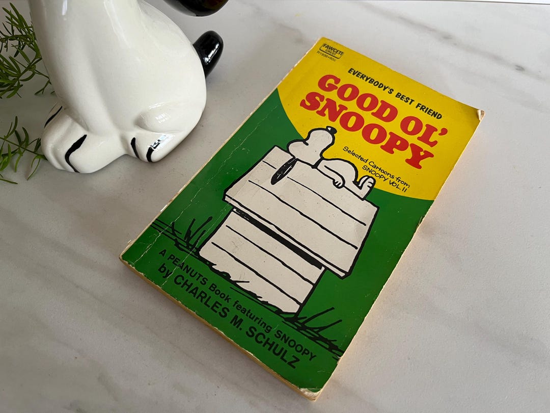 Snoopy “everbody’s Best Friend Good Ol Snoopy”. Charles M Schultz Vintage Comic Paperback Book ...