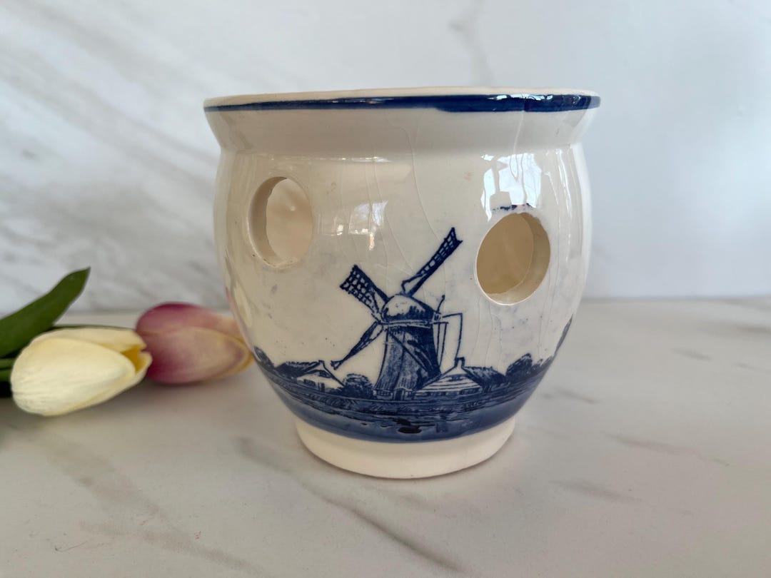Delfts Blauw Dutch Vintage Crocus Planter.... Classic Windmill Design ...
