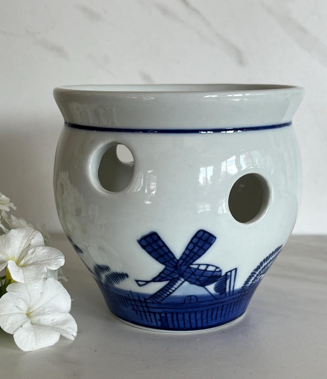 Delfts Blauw Dutch Vintage Crocus Planter.... Classic Windmill Design ...