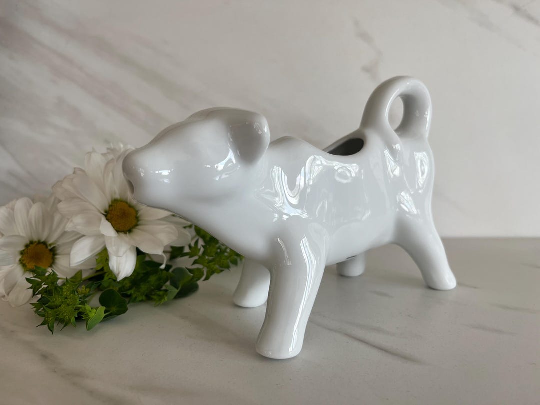 Vintage Ceramic Farmhouse Cow Creamer. Marked Home Essential. White ...