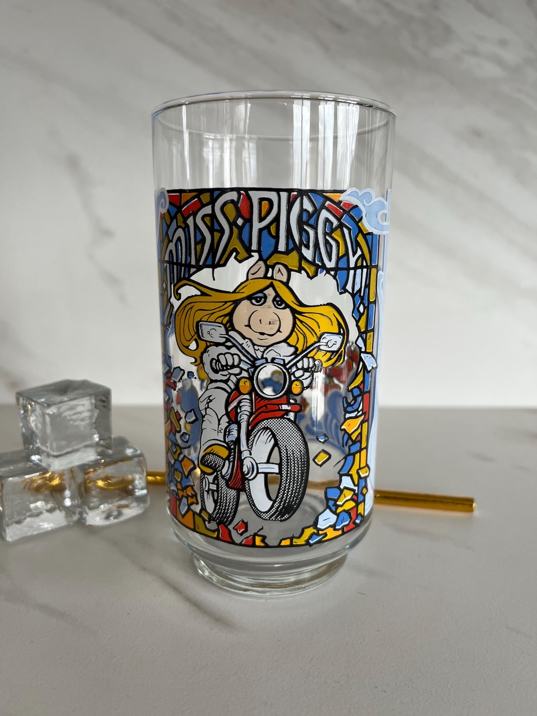 The Great Muppet Caper Movie. Miss Piggy Drinking Glass 1981. Marked ...
