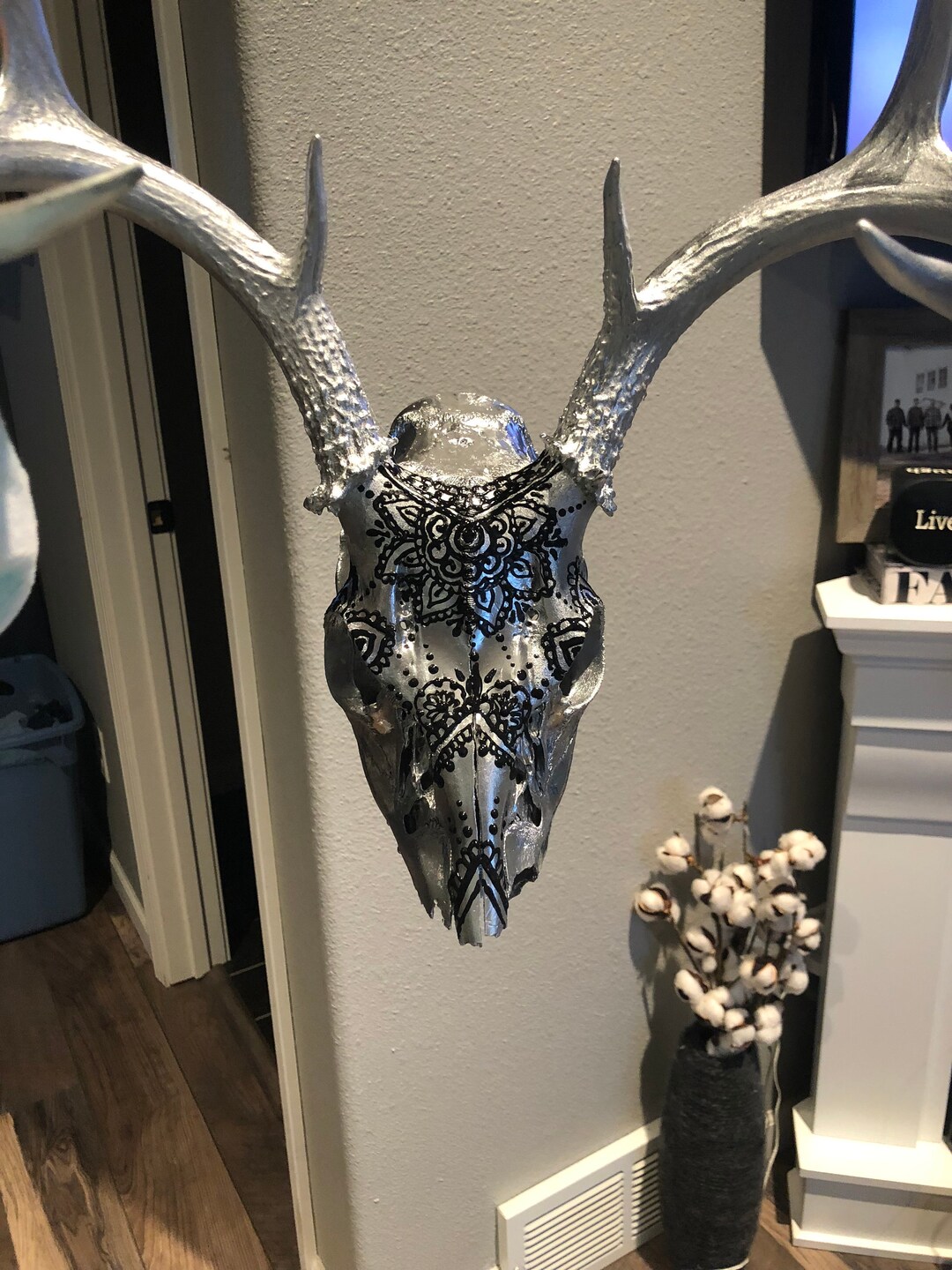 Painted Deer Skull Chrome Henna Design - Etsy