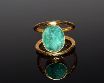 Green gemstone ring | Etsy