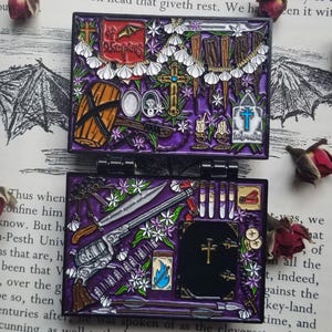Vampire Hunting Kit - Etsy