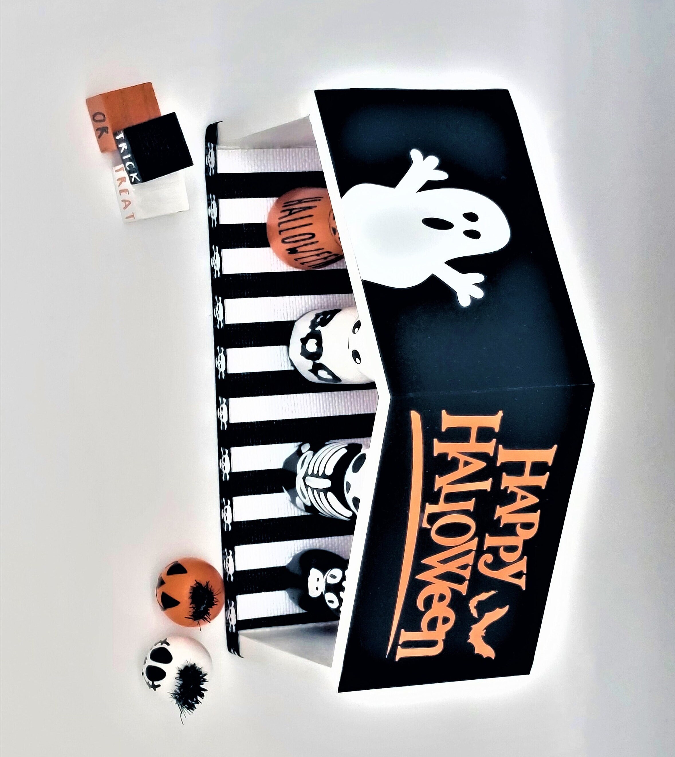 Spooky Haunted House Wood Haunted House Wood Peg Dolls - Etsy