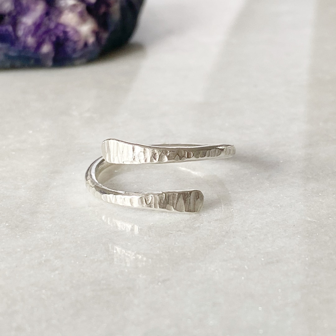 Open Crossover Sterling Silver Thumb Ring | Hammered Thumb Ring ...