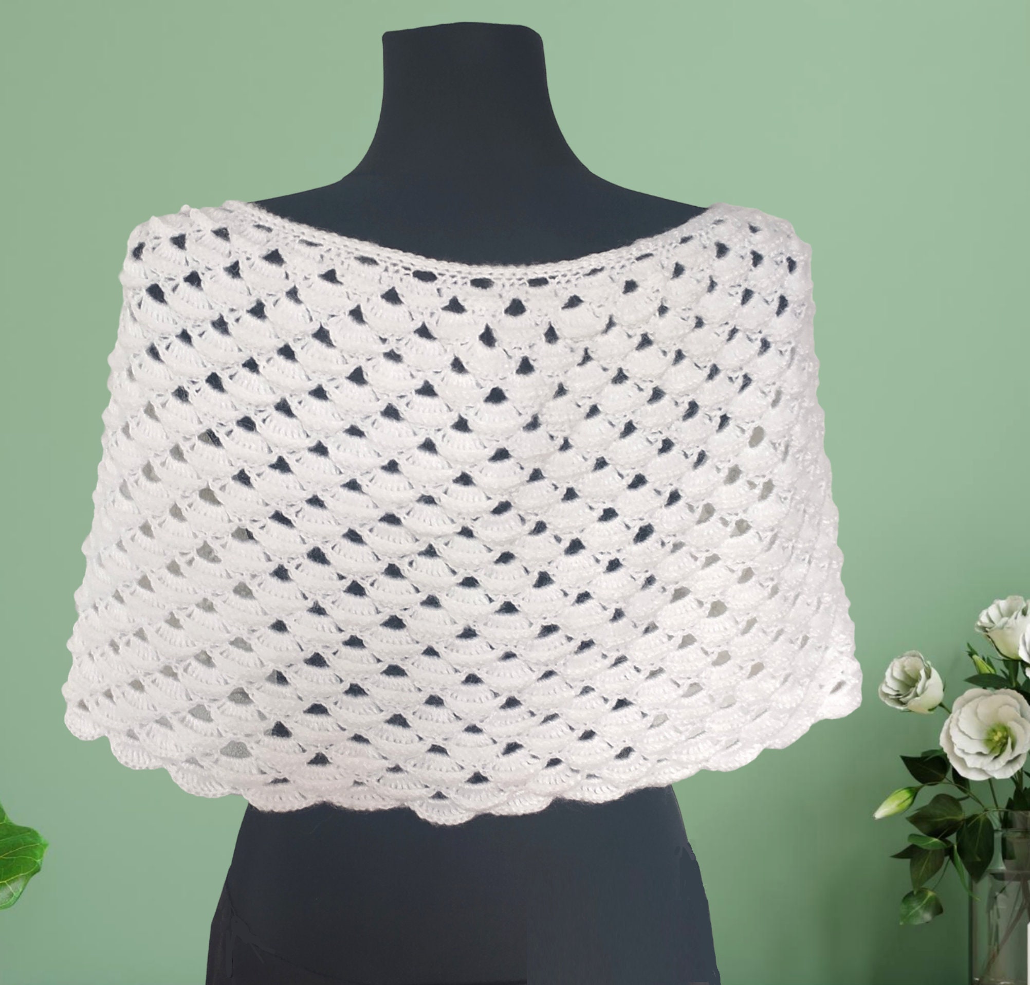 Crochet Lace Capelet PATTERN for Women - Etsy