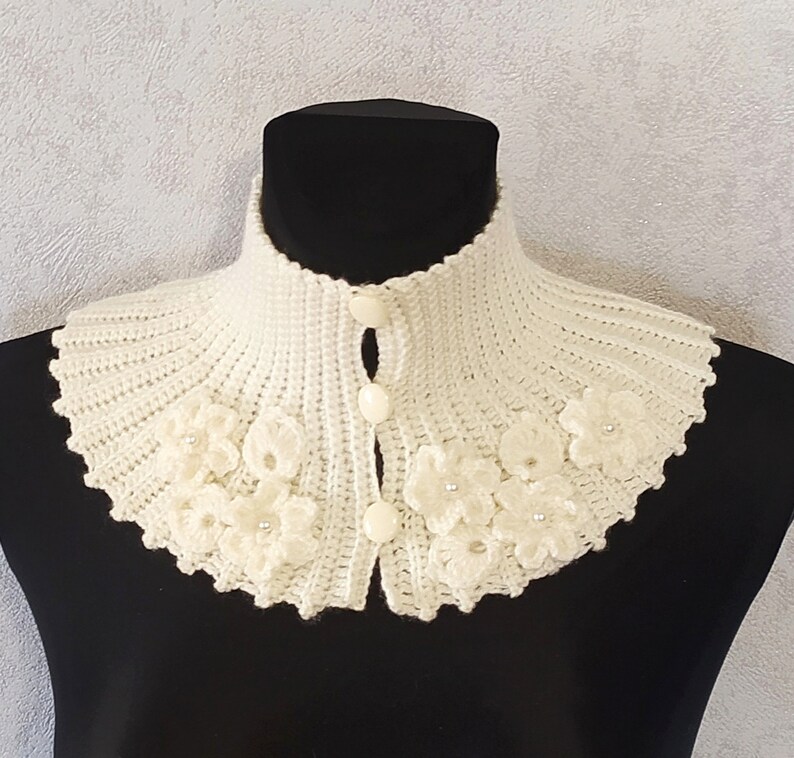 Crochet Woman Capelet PATTERN Crochet Collar Tutorial and - Etsy