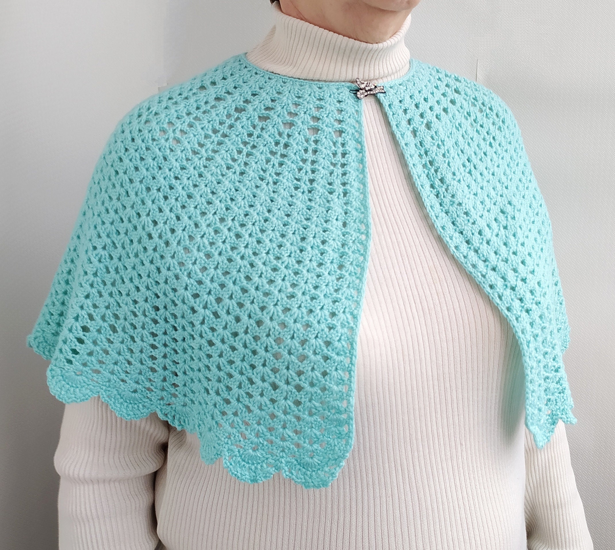 Crochet Woman Capelet PATTERN Victorian Cape Tutorial With - Etsy