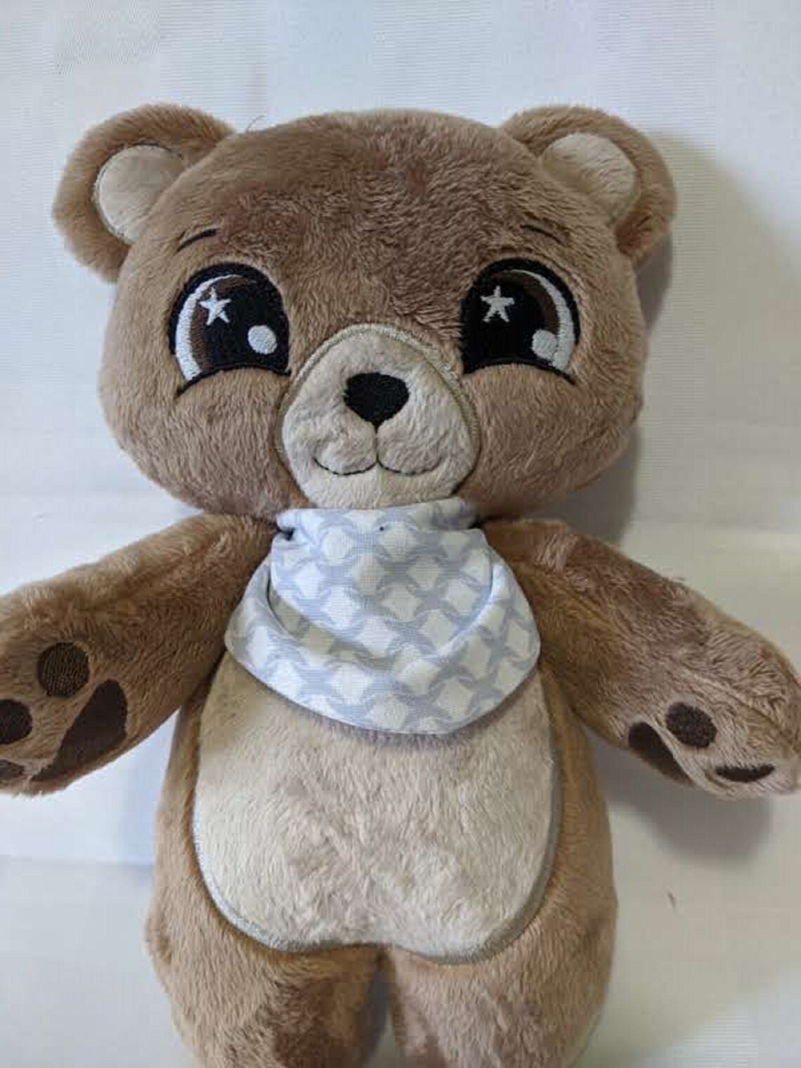 Embroidery File, PLUSH BEAR, 13x18cm Frame With a Few Small Seams in ...