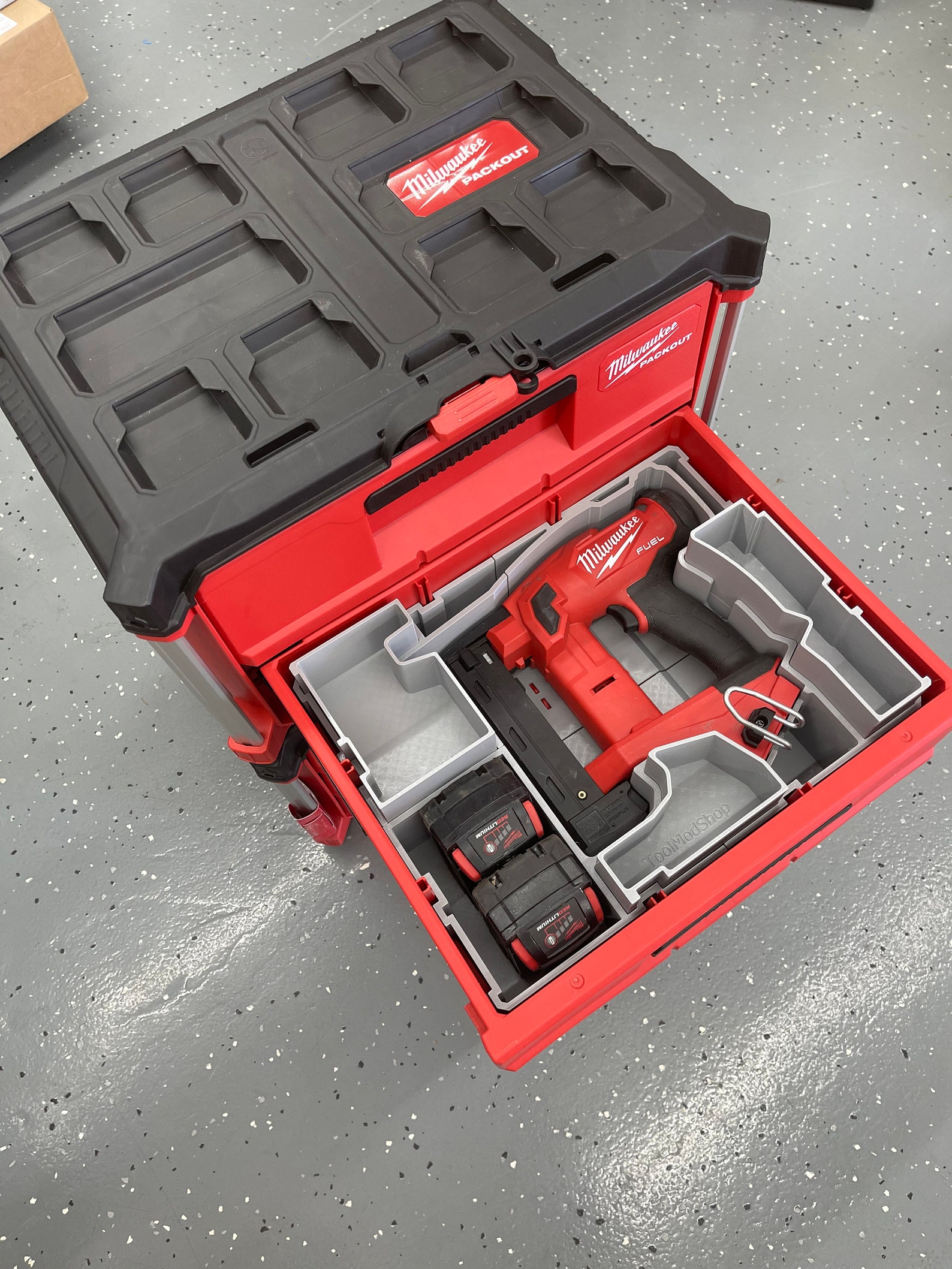 Milwaukee PACKOUT™ Drawer Insert for M18 18GA Narrow Crown Stapler ...