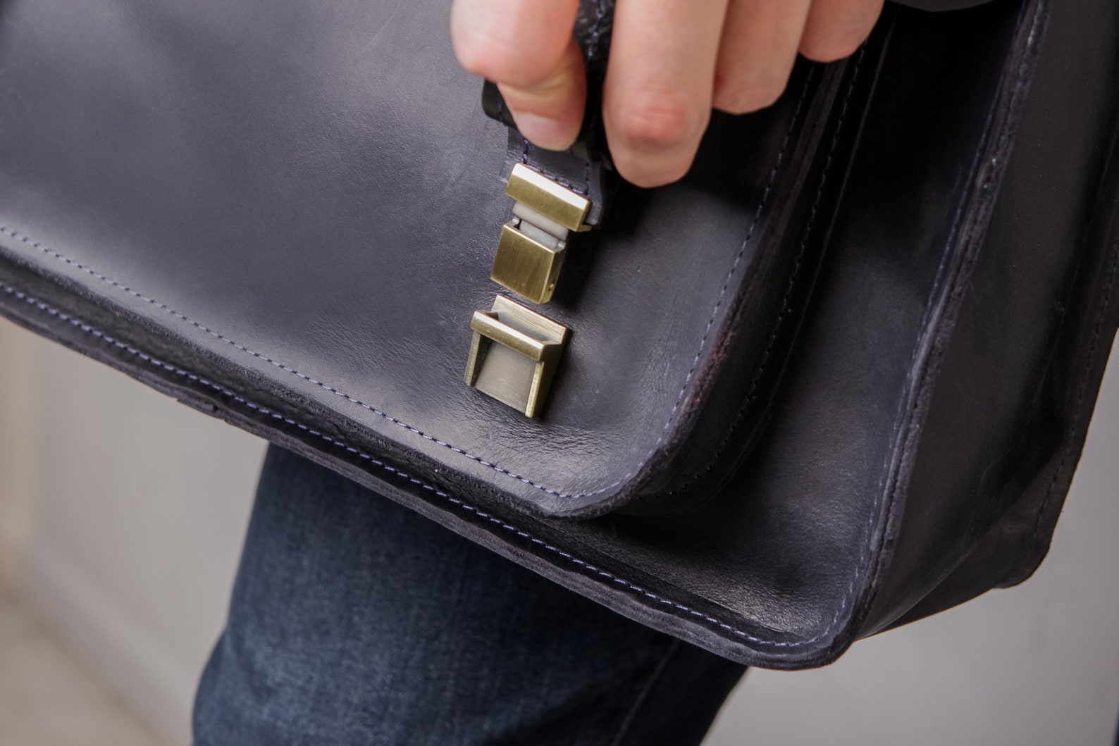 Leather Convertible Briefcase for Men. Briefcase Backpack. Shoulder ...
