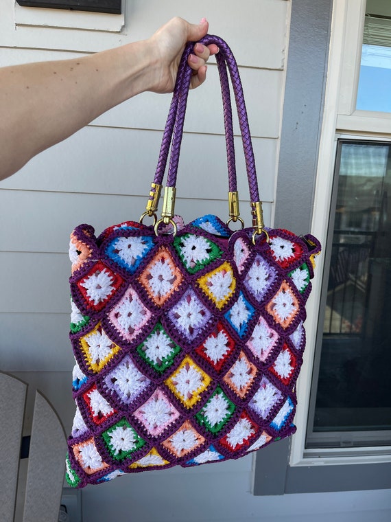 Y2k granny square crocheted - Gem