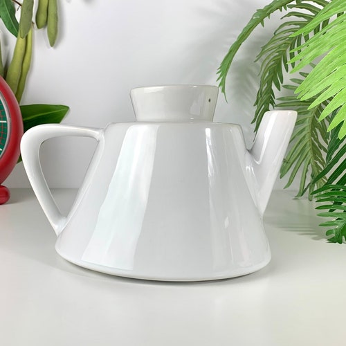 Home & Living Dining & Serving Iconic retro Ikea black teapot from ...