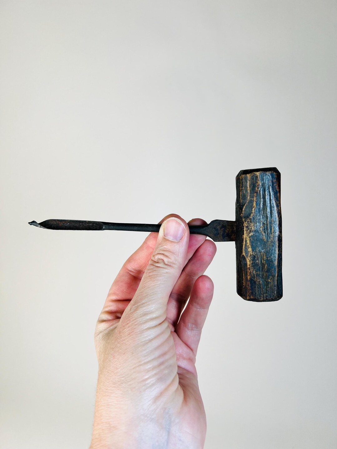 Vintage T Handle Hand Auger, Gimlet Wood Handle With Screw Head ...
