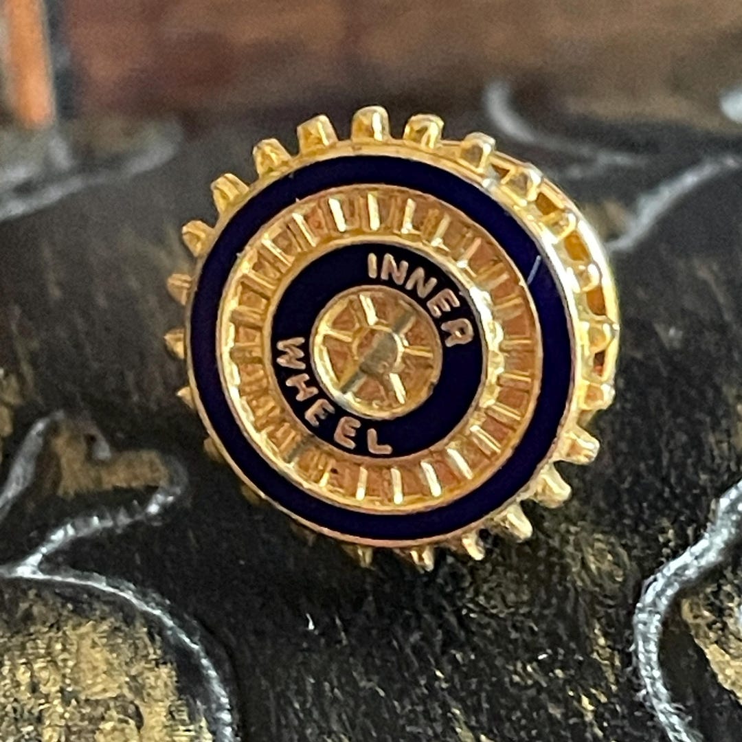 Vintage Badge INNER WHEEL International Women's Organisation Small ...