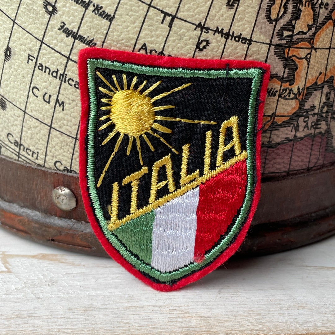 Vintage Patch ITALIA Italy Flag & Sun Souvenir Woven Sew on Cloth Badge ...