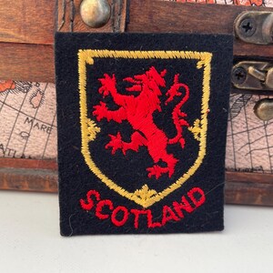 Vintage Patch SCOTLAND Royal Arms Lion Rampant Scottish Souvenir Badge ...