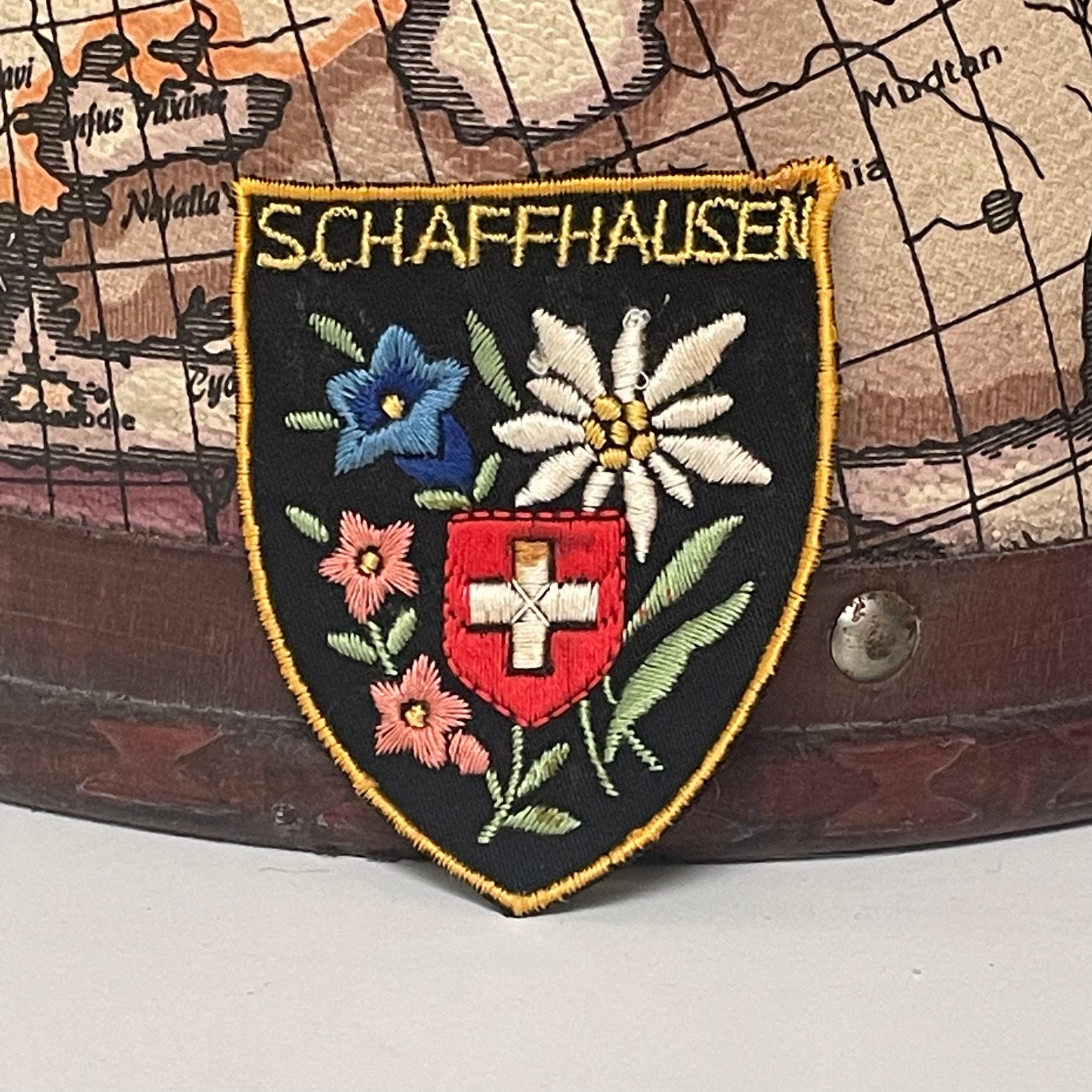 Vintage Patch SCHAFFHAUSEN Switzerland Schweiz Suisse Souvenir Cloth ...