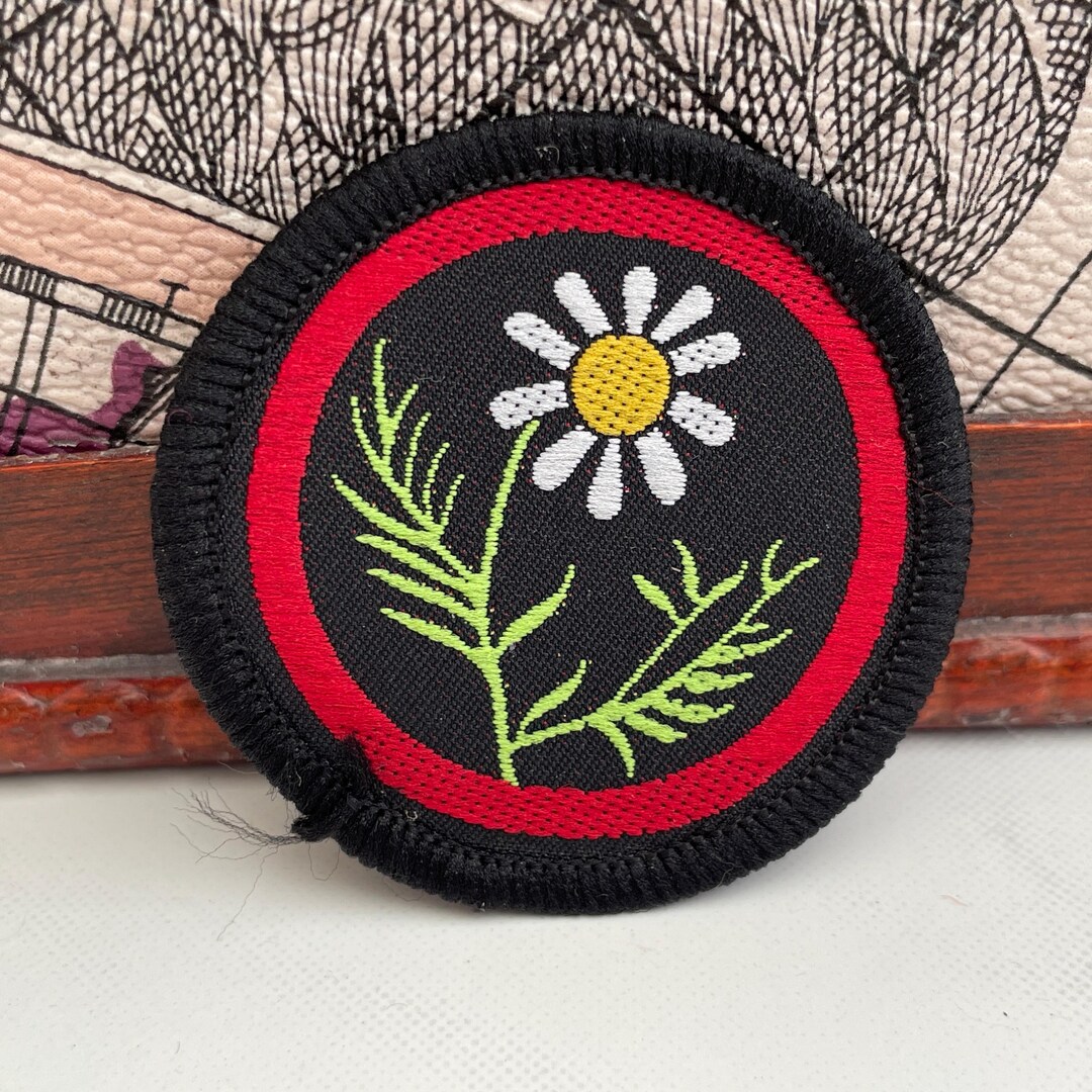 Vintage Girl Guides DAISY Marguerite Patrol Emblem Embroidered Patch ...