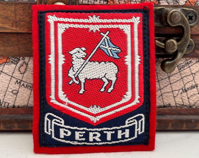Vintage Patch PERTH Coat of Arms Scotland Scottish Souvenir Woven Cloth ...