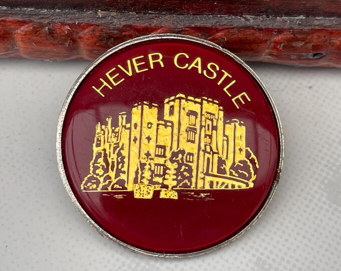 Vintage Badge Hever Castle Edenbridge Kent England Pin Badge - Etsy