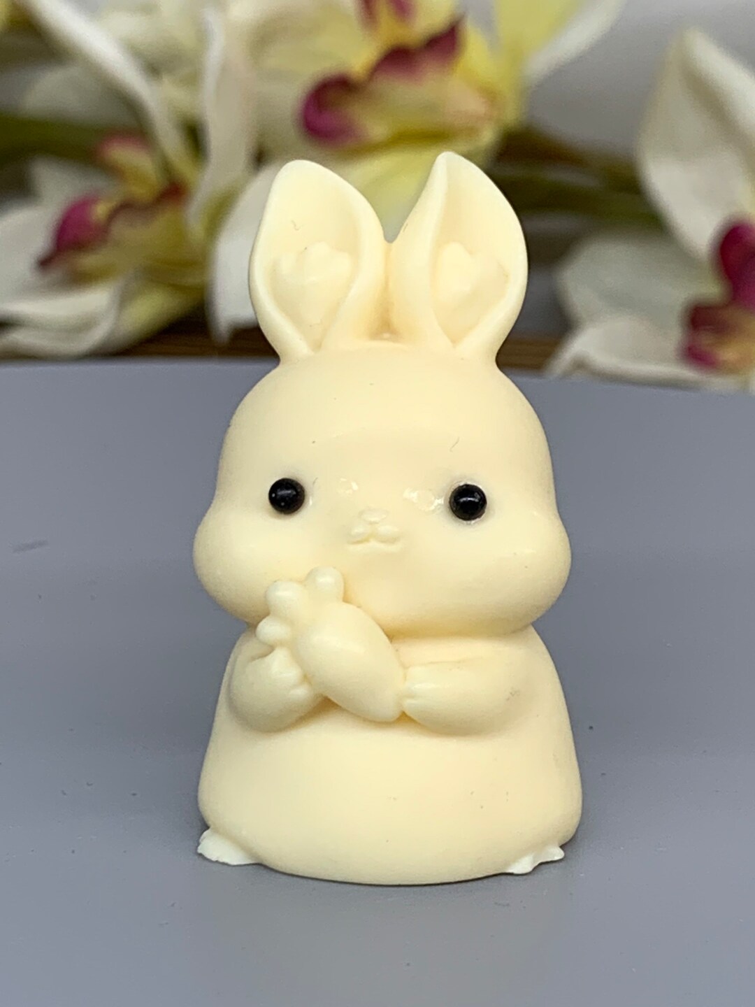 Beautiful Rabbits Carved Out of Natural Tagua Nut Sweet Vibe Great ...