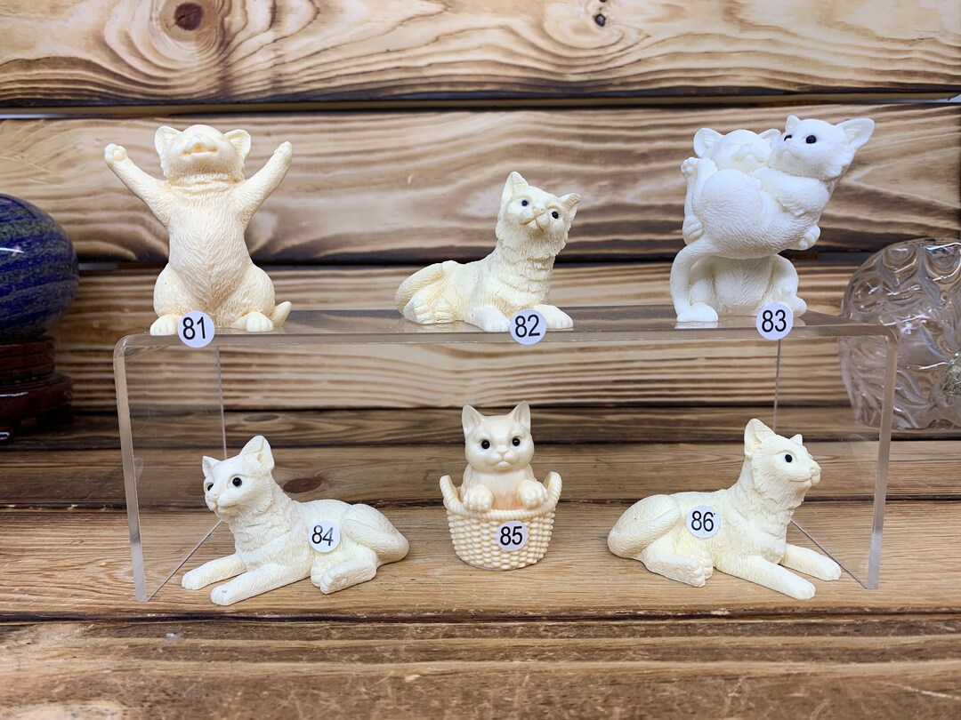 Beautiful Cats Carved Out of Natural Tagua Nut Sweet Vibes Great ...