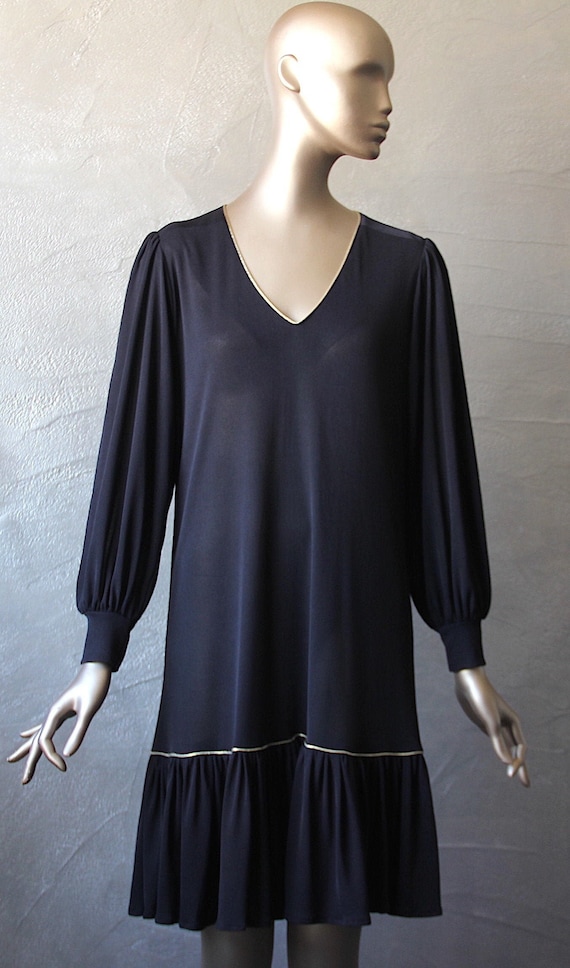 Chic 80's dress with ruffle - Gem