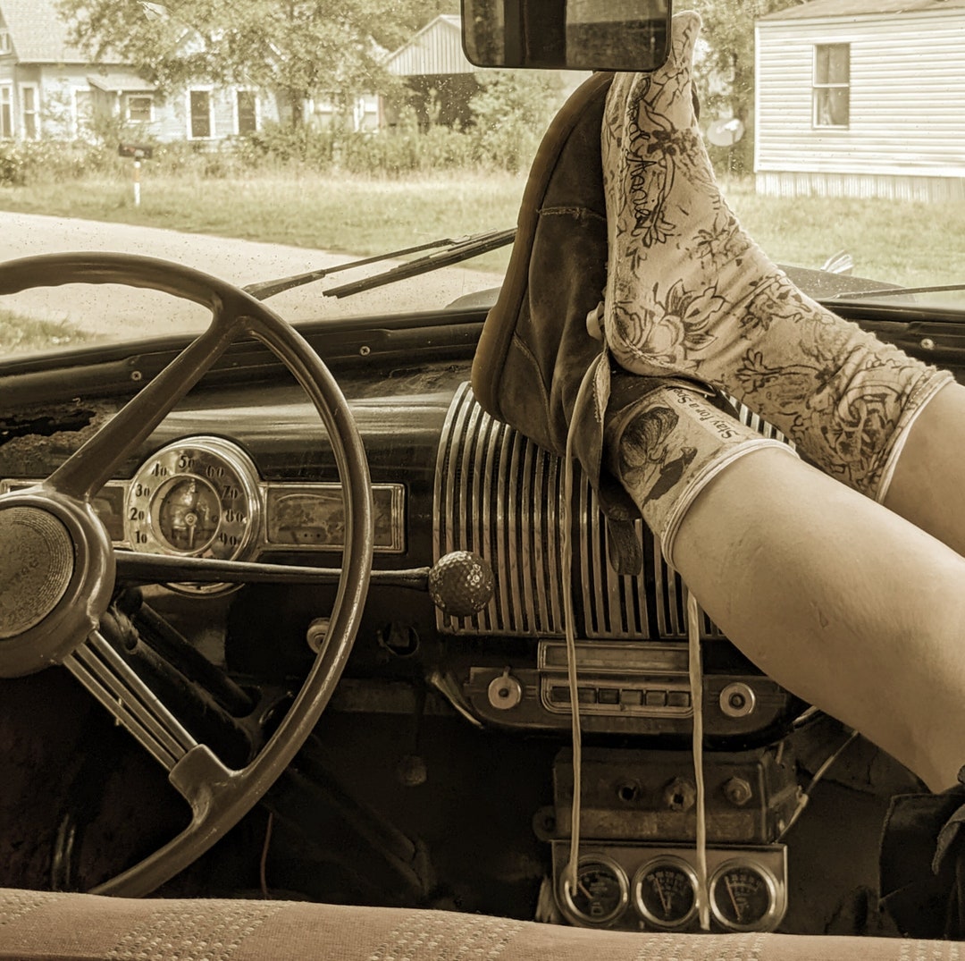 Limited Edition Custom Made OLD CROW Socks - Etsy