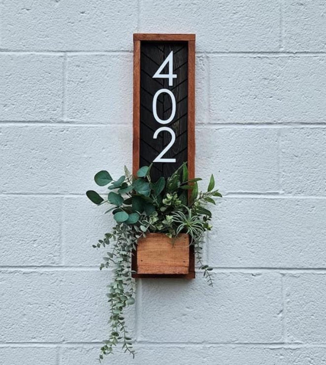 Fairview Vertical Address Sign Planter- Reflective Address Plaque With ...