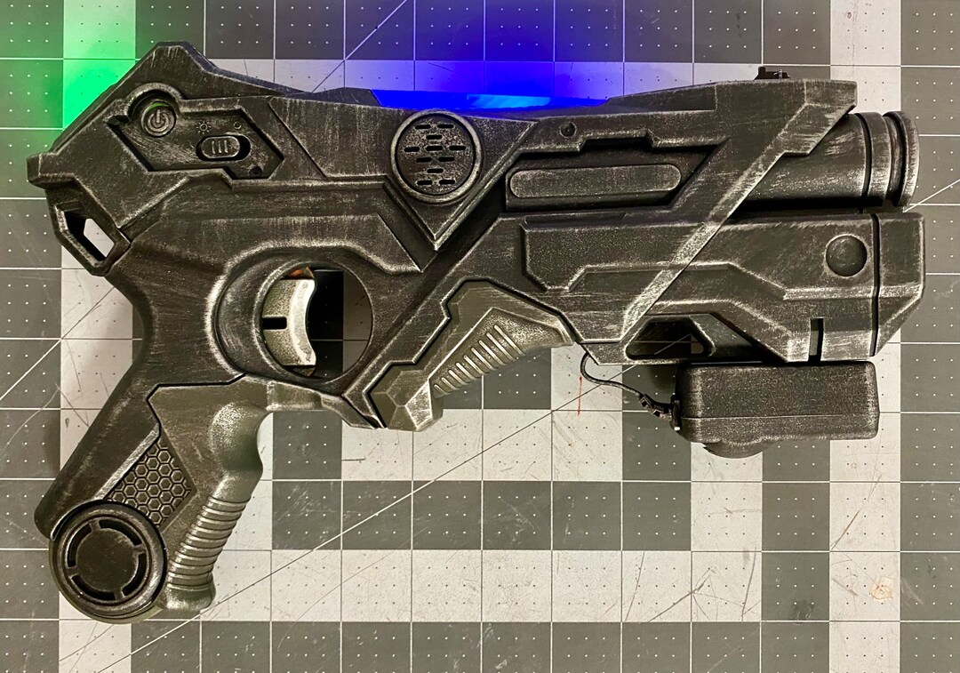 Custom Blaster With Lights & Sounds - Etsy