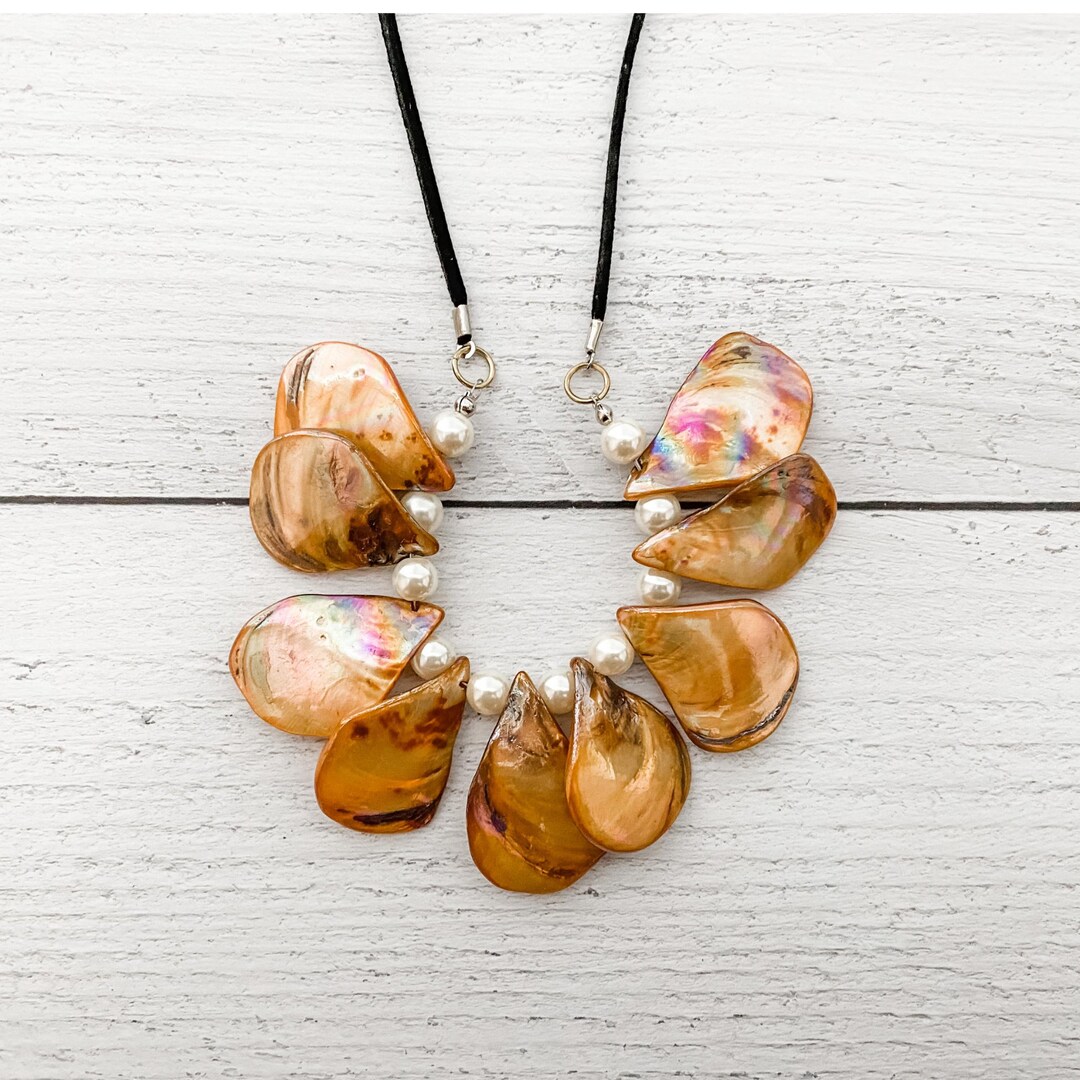 Pearls & Shell Statement Necklace- Shell Beaded Necklace-gift for Her ...