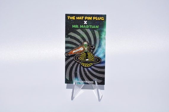 Alien on Mars Pin Trippy Outer Space Green Alien the Hat - Etsy